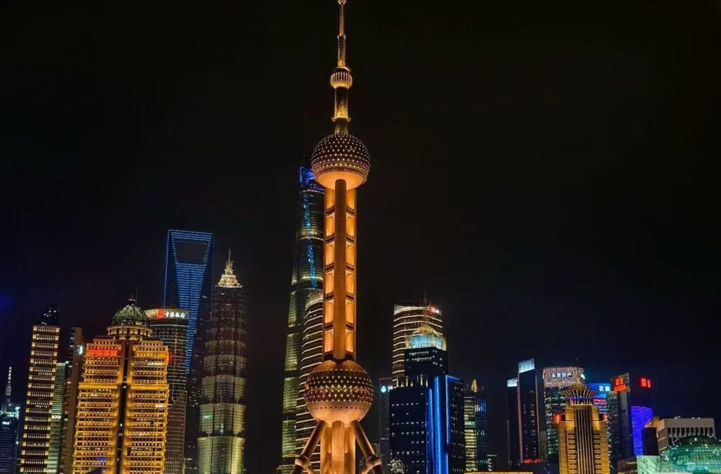 First-Timer’s Travel Guide in Shanghai: Why the Oriental Pearl Tower is ...