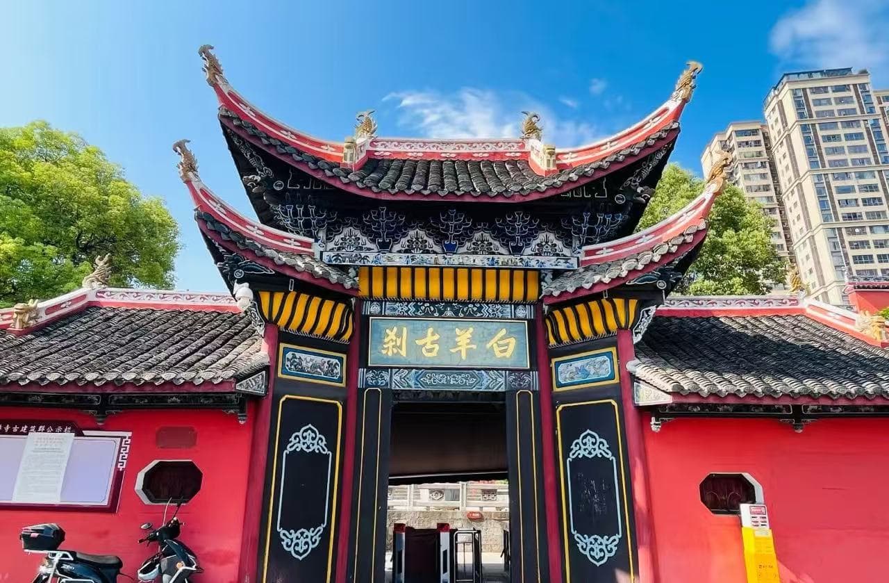 Zhangjiajie Puguang Temple: Expert Travel Advice for a Smooth Visit