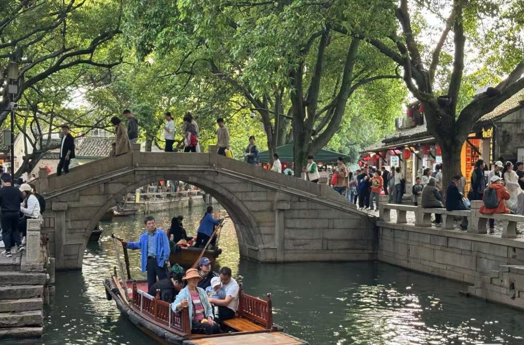 Suzhou Tongli Water Town Complete Travel Guide
