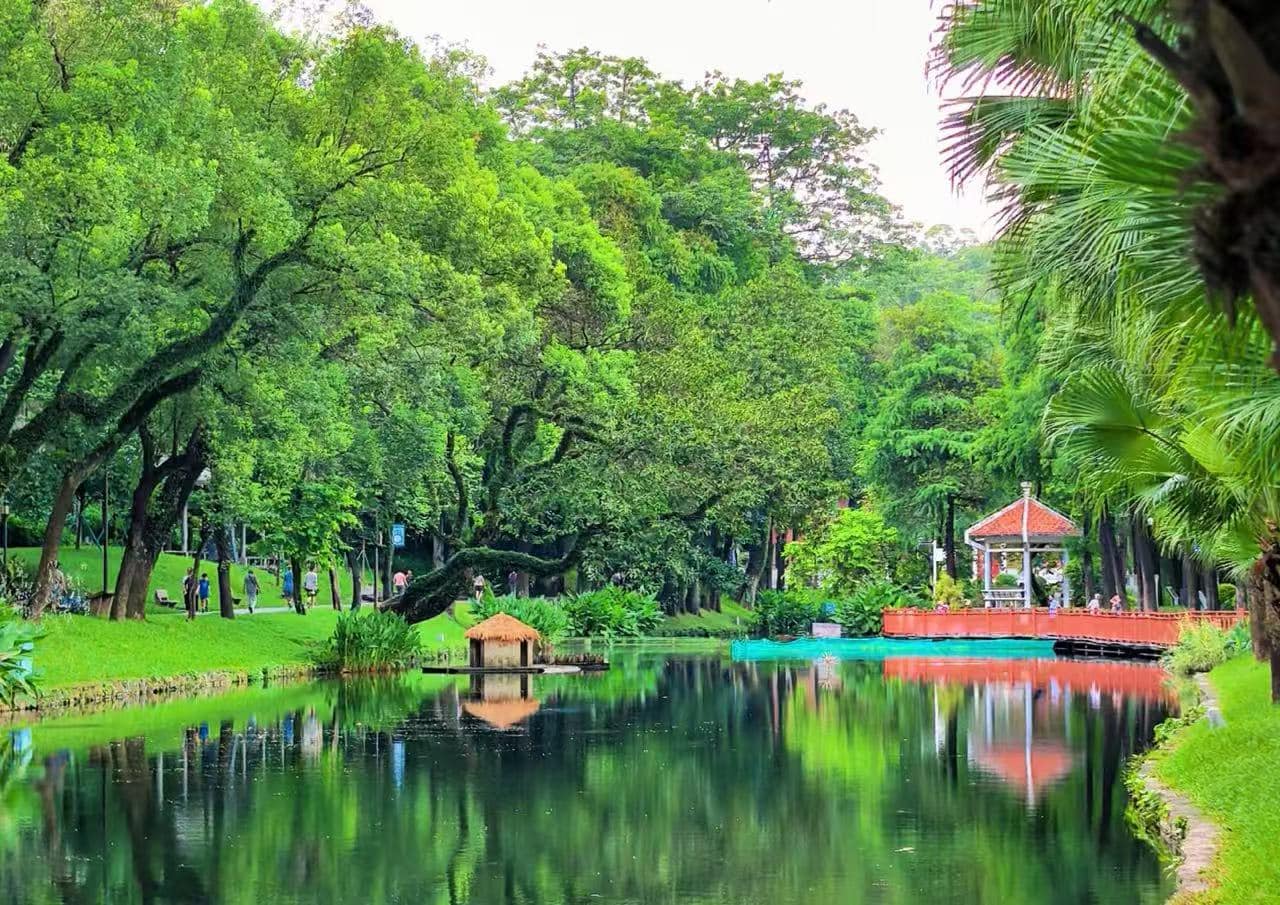 The Ultimate Walkthrough for Yuexiu Park and Five Rams Statue