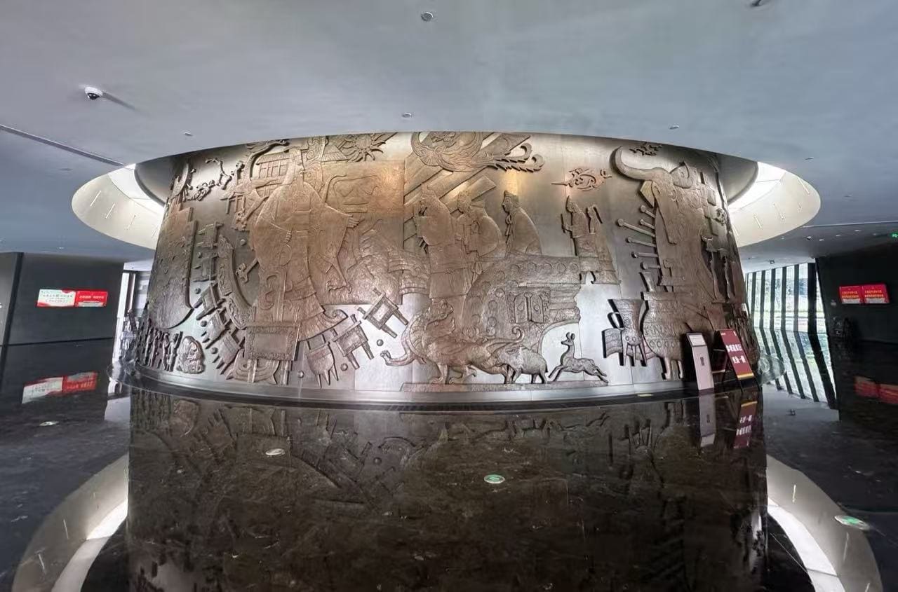 A Perfect Day at Shaoxing Dayu Mausoleum Scenic Area