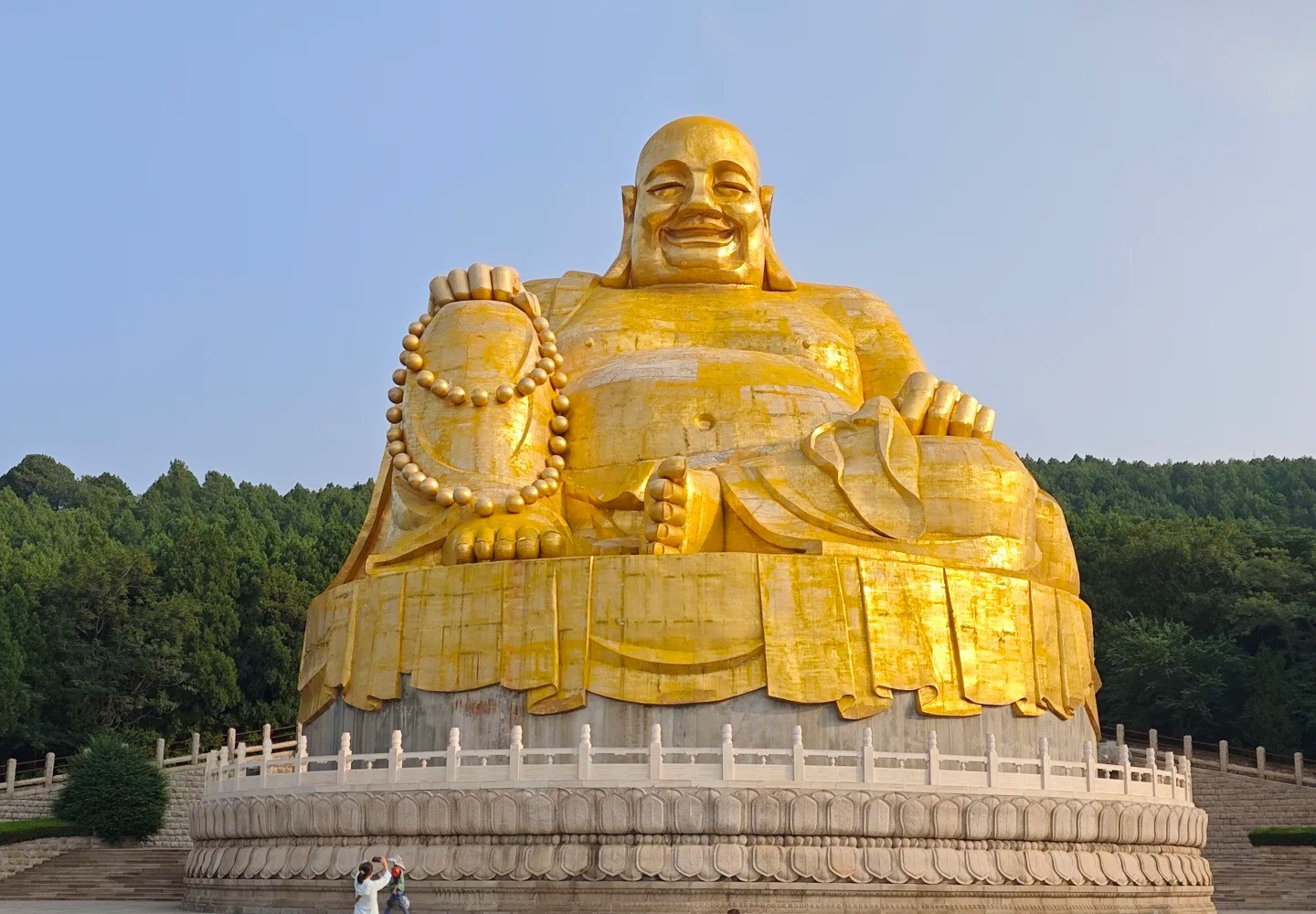 Exploring the Thousand Buddha Temple Essential Travel Tips